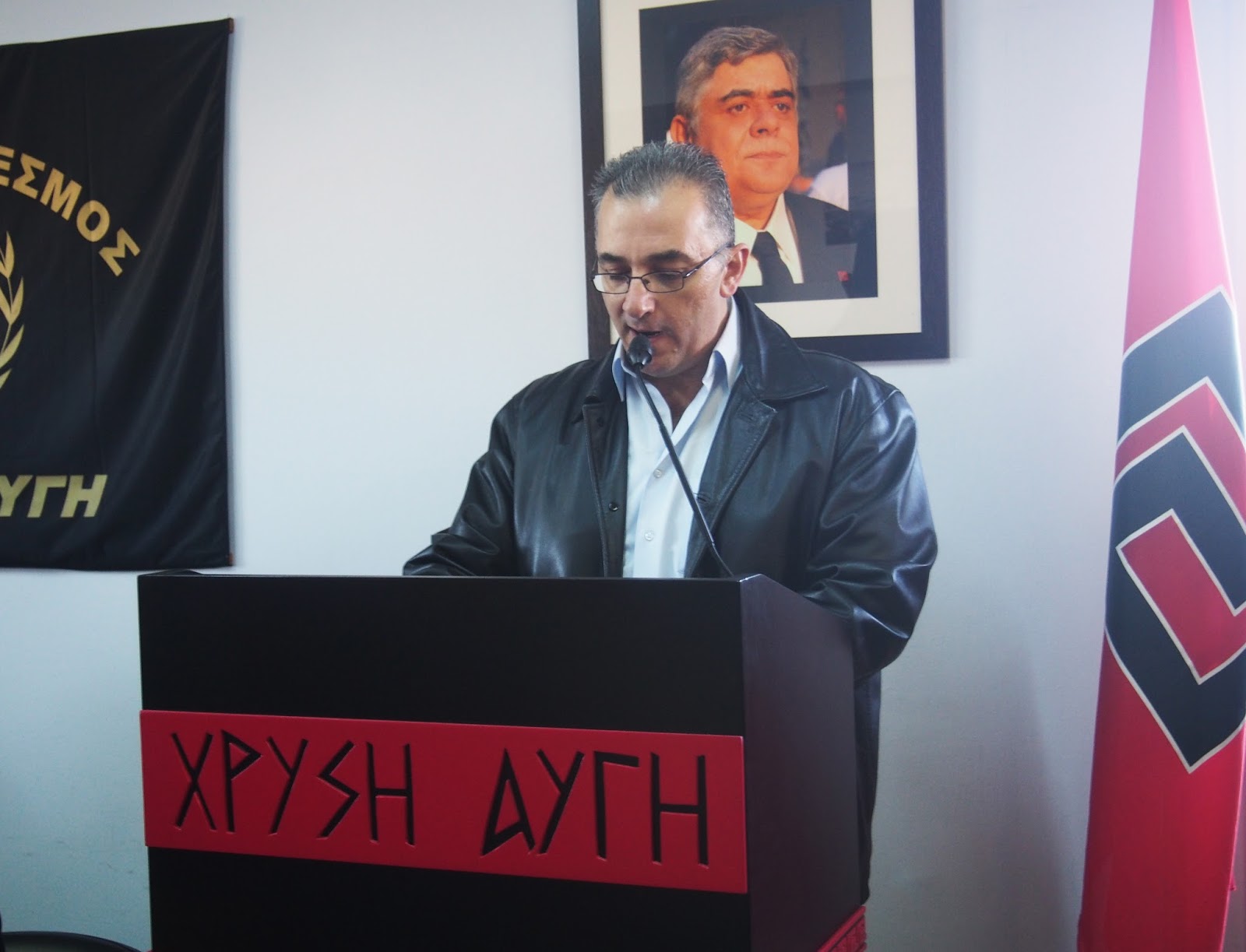 Βούλιαξαν τα γραφεία της Τ.Ο. Πειραιώς στην απονομή επαίνων των ...
