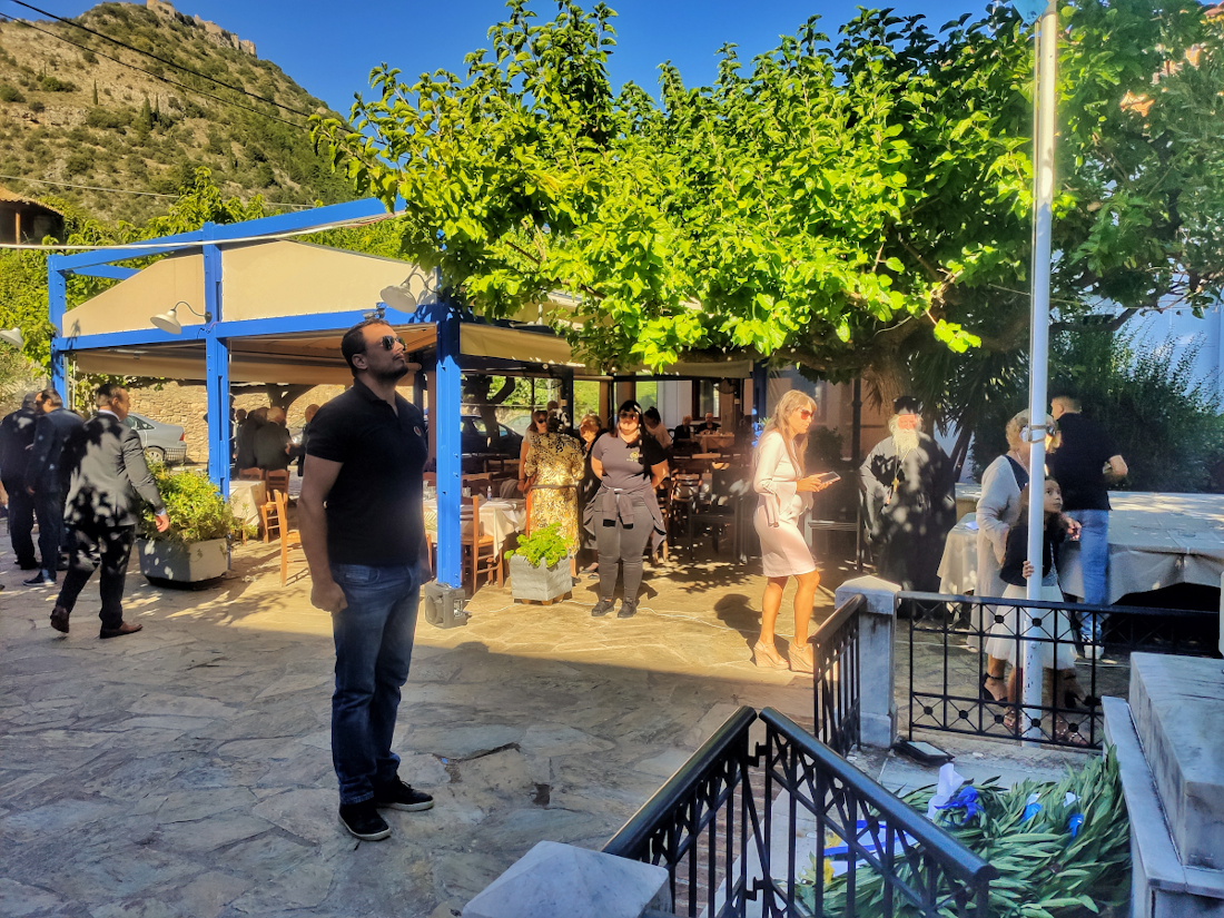 Η Χρυσή Αυγή παρούσα στο μνημόσυνο της Μάχης του Μυστρά | ΚΟΙΝΩΝΙΚΟΣ ...